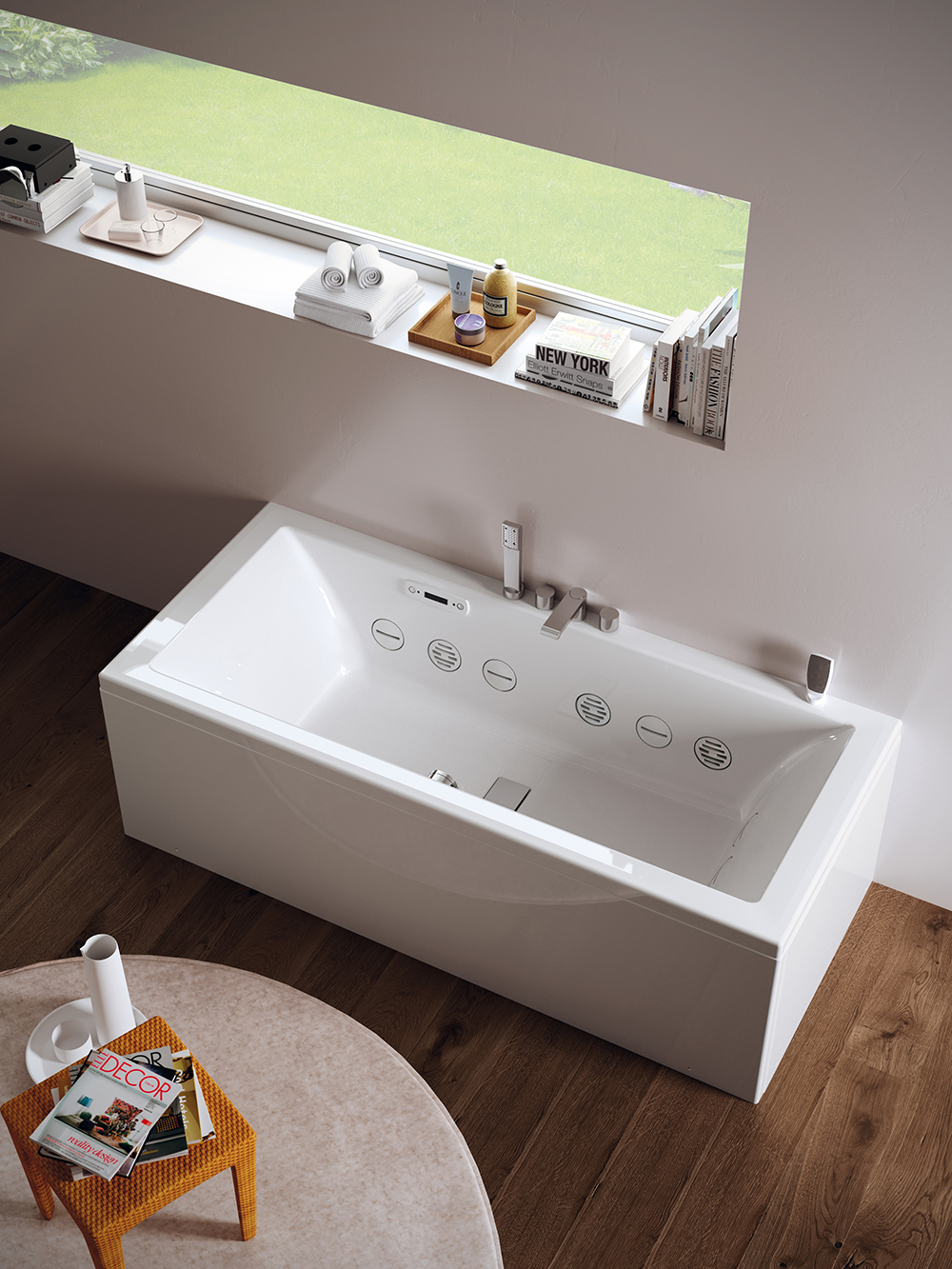 Et nyt badekar der giver skønhedsbehandlinger / design4homeDesign4home blog